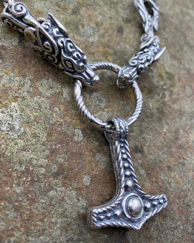 Fenrir Wolf Hammer – Crafty Celts