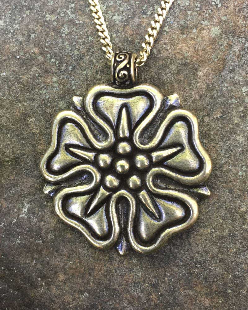 Rose Medallion – Crafty Celts